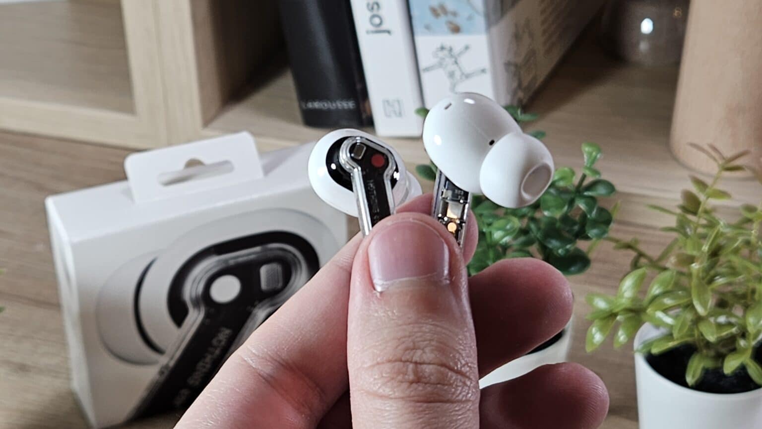 TEST - Nothing Ear (2024), la transparence à tous les niveaux – DroidSoft